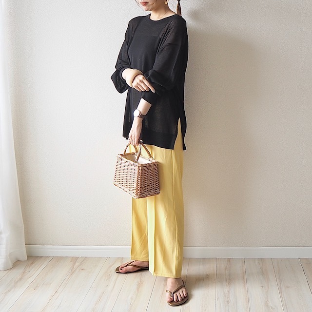 写真 (4枚目) - そのコーデNGです！しまむら「990円パンツ」で今から秋まで着られるOK・NGコーデ - LOCARI（ロカリ）