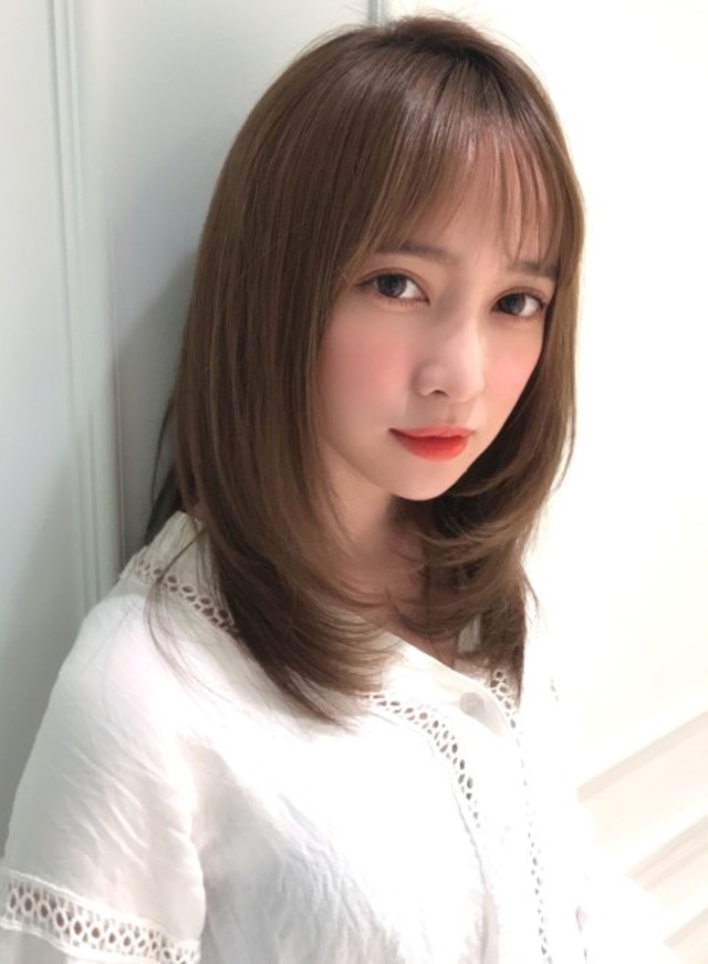 写真 (10枚目) - なりたいスタイルが見つかる♡おとな女子向け「最新・ミディアムヘア」12選 - LOCARI（ロカリ）