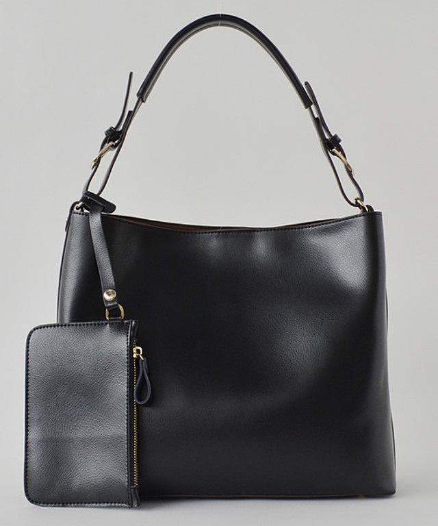 写真 (3枚目) - リアルに使うのはやっぱりトート！A4サイズも入る“ミドプラ”バッグ - LOCARI（ロカリ）