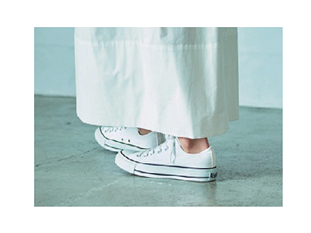 写真 (4枚目) - “夏コンバース”はローカット一択！大人の色別正解コーデ2020 - LOCARI（ロカリ）