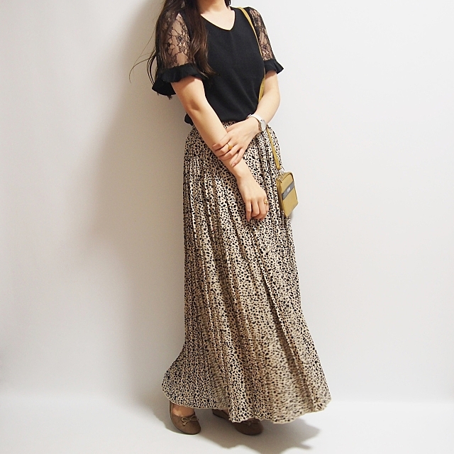 写真 (5枚目) - GU新作ニットが可愛すぎ♡手持ちのボトムスを合わせてできる「着痩せコーデ」4選 - LOCARI（ロカリ）