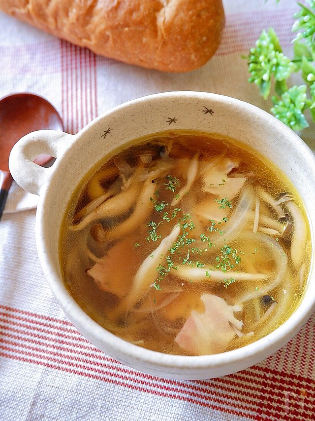 写真 (7枚目) - 疲れた体をリセット♡15分以内で作れる「具だくさんスープ」10選 - LOCARI（ロカリ）