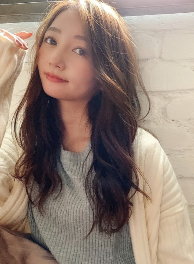 写真 (11枚目) - 垢抜けテク教えます！野暮ったく見えない「大人ヘアカタログ」12選 - LOCARI（ロカリ）