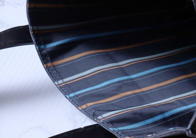 写真 (5枚目) - 絶対欲しい！大本命の秋バッグ付録！上品クラシカルな「2WAYブランドバッグ」付き神ムック！ - LOCARI（ロカリ）