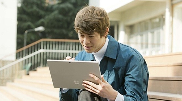 写真 (9枚目) - 人気雑誌× Surface のWEBマガジンが豪華すぎてヤバい！ - LOCARI（ロカリ）