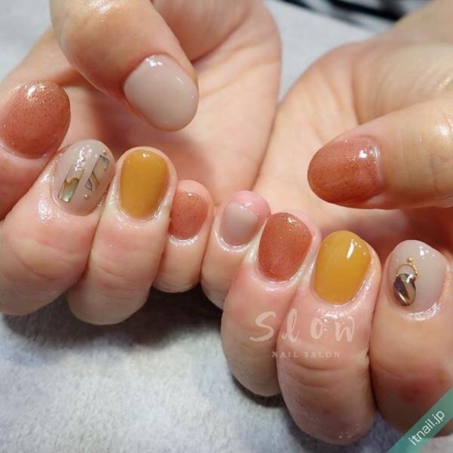 写真 (5枚目) - オシャレなママは指先から♡『ママネイル』デザインTOP8 - LOCARI（ロカリ）