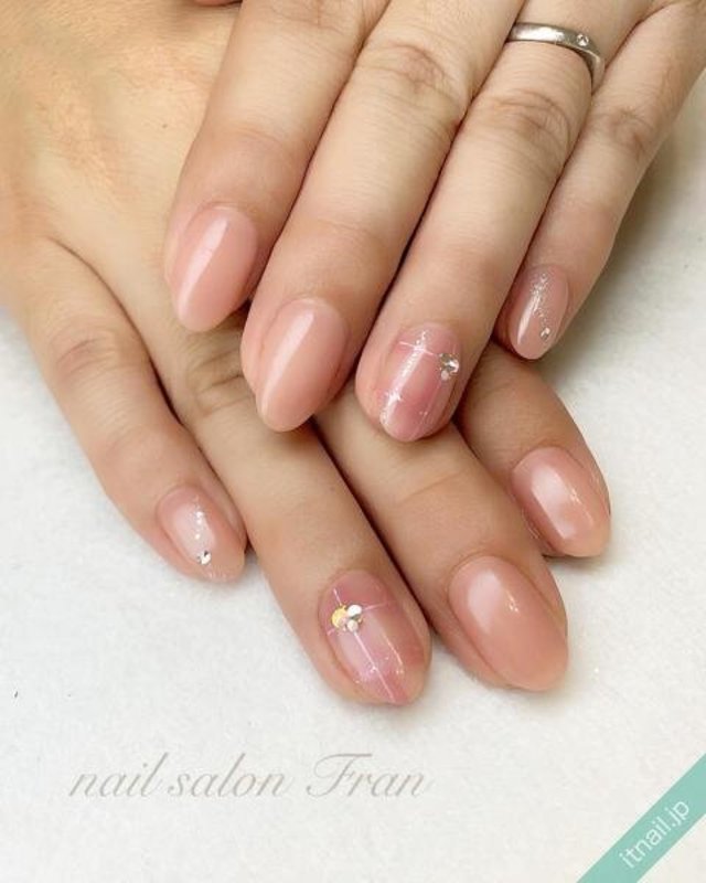 写真 (10枚目) - 秋冬はやっぱりコレ♡『チェックネイル』ランキングTOP10 - LOCARI（ロカリ）