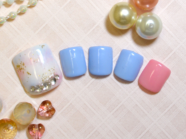 写真 (10枚目) - ジメジメの梅雨を吹っ飛ばせ！テンションが上がるネイル8選♡ - LOCARI（ロカリ） - LOCARI（ロカリ）