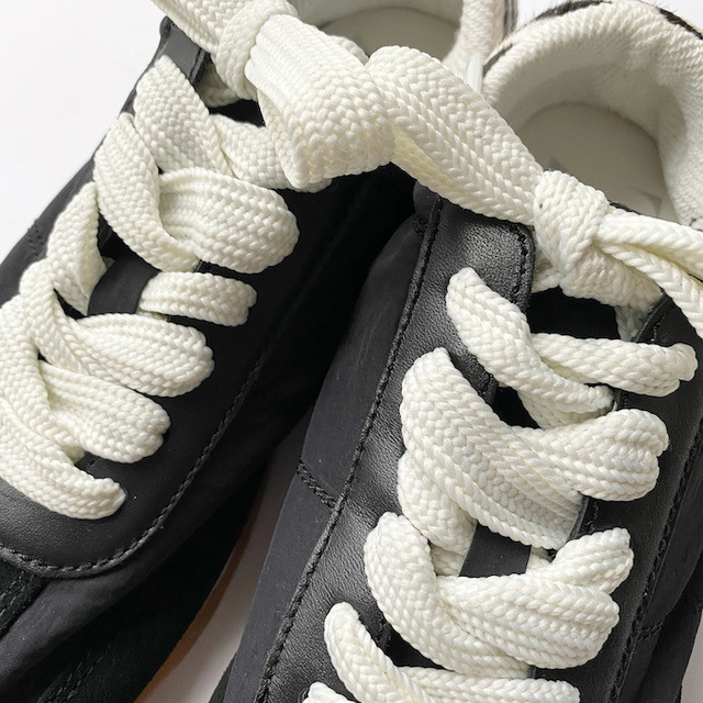 写真 (6枚目) - ZARAはスニーカーまで優秀なのか…。このオシャレさ、年中ヘビロテ確定だわ - LOCARI（ロカリ）