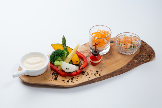 写真 (2枚目) - スヌーピーが料理長に！「帝国ホテル×PEANUTS」コラボは夢いっぱい - - LOCARI（ロカリ）