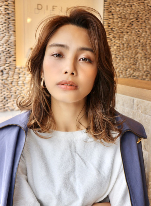 写真 (12枚目) - なりたいスタイル別♡2020秋冬「大人女子向けミディアムスタイル」12選 - LOCARI（ロカリ）