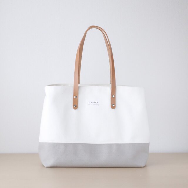 写真 (4枚目) - A4が入るのにおしゃれ♡周りと差がつく「褒められお仕事バッグ」6選 - LOCARI（ロカリ）