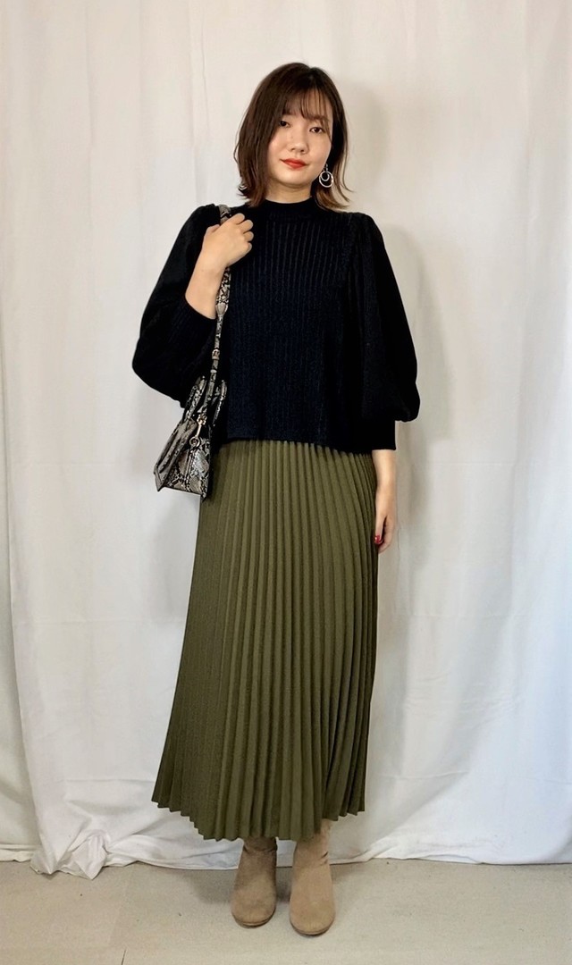 写真 (8枚目) - 足首太めさん必見！ユニクロの優秀「ショートブーツ」NG・OKコーデ3選 - - LOCARI（ロカリ）