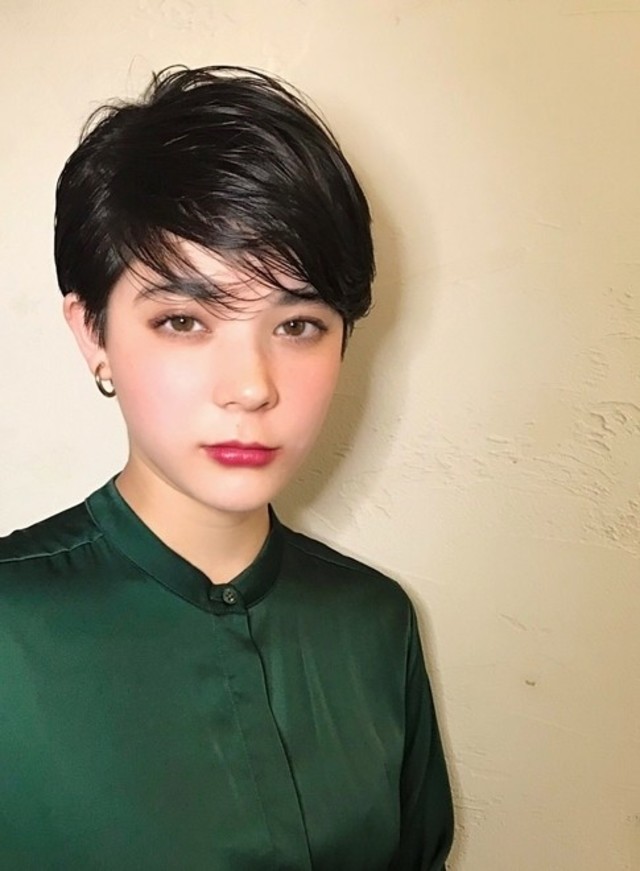 写真 (9枚目) - 大胆カットでシャレ見え♡大人女子向け「ベリーショートヘアカタログ」12選 - LOCARI（ロカリ）