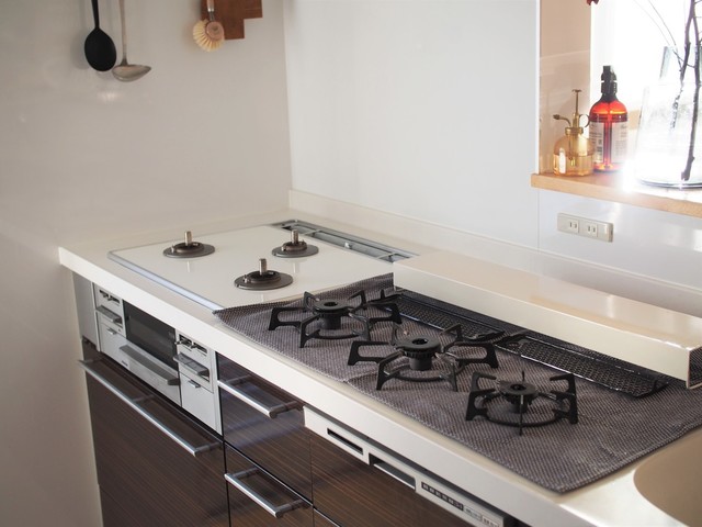 写真 (23枚目) - [ガスコンロ]頑固汚れも今年は「小掃除」で大掃除いらず！[プロ監修]意外と簡単掃除テク - LOCARI（ロカリ）