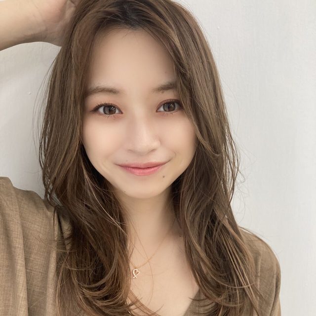 写真 (4枚目) - スタイリング苦手な方でも大丈夫。即マネできる[最旬モテ髪アレンジ]でおしゃれ度UP - LOCARI（ロカリ）