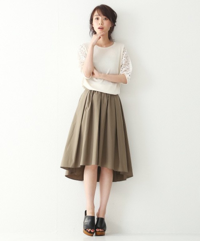 写真 (1枚目) - おしゃれな秘密はヴィンテージ感♡コーデを格上げする秋レースアイテム - - LOCARI（ロカリ）