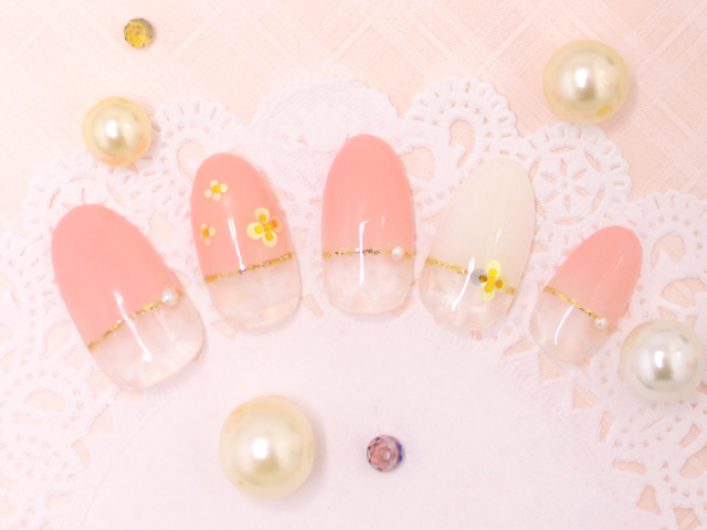 写真 (10枚目) - そろそろ冬本番！秋冬どっちでもOKなネイルでオシャレ先取り♡ - LOCARI（ロカリ） - LOCARI（ロカリ）