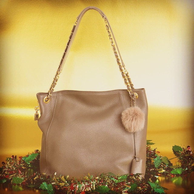 写真 (8枚目) - デイリーにも大活躍♡サマンサのXmas限定バッグが欲しい！ - LOCARI（ロカリ）