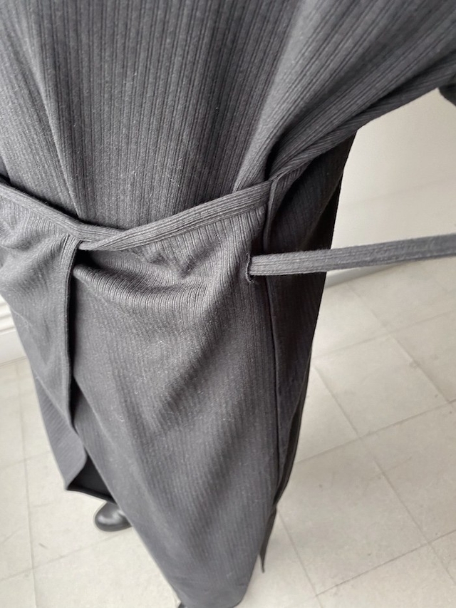 写真 (3枚目) - プチプラに見えないオシャレさ！GUの「2WAYワンピース」個性的なデザインが素敵です - - LOCARI（ロカリ）