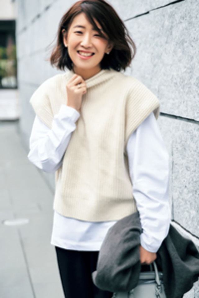 写真 (4枚目) - [ZARA]着映えアイテム7選！オシャレ上手の旬コーデSNAP - LOCARI（ロカリ） - LOCARI（ロカリ）