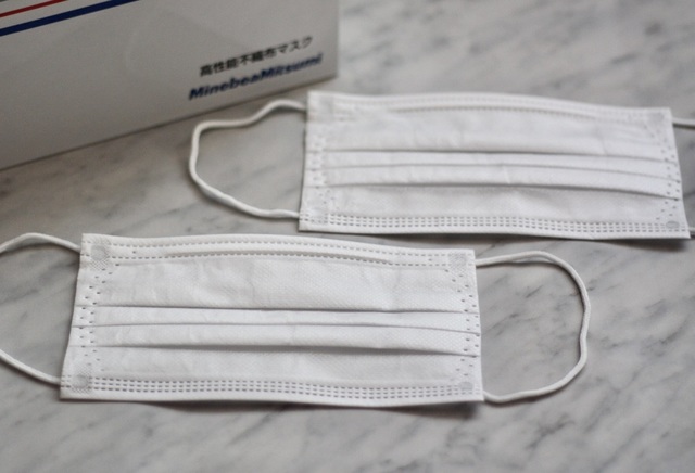 写真 (2枚目) - 550円値下げ！一番売れてる[日本製不織布マスク]今が絶対買い！実際使った正直レビュー - LOCARI（ロカリ）