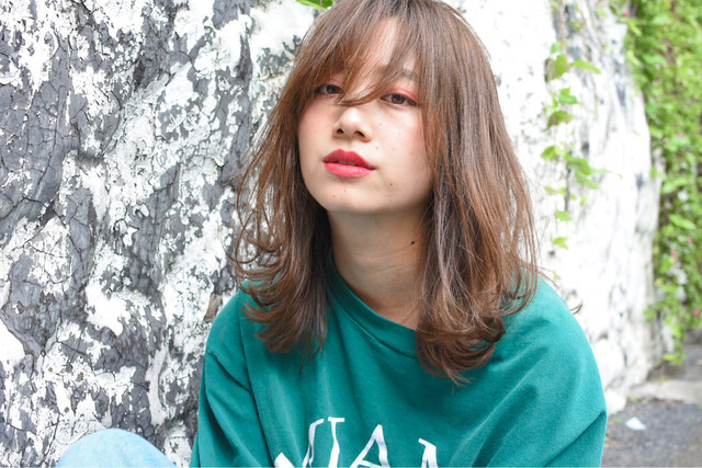 写真 (10枚目) - 親しみ感No.1♡「前髪ありミディアム」が一番モテる！ - LOCARI（ロカリ）