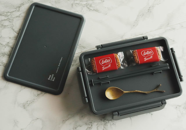 写真 (4枚目) - こんな豪華付録アリ？！普通に買ったら超高そう！あの有名モデル監修こだわりランチBOXムック - LOCARI（ロカリ）