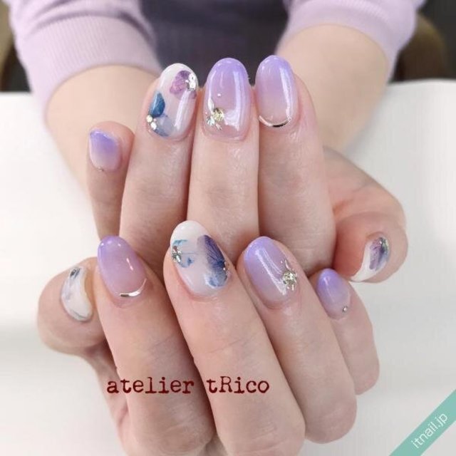 写真 (15枚目) - おすすめの“おそろい”ネイル帳♡ハンドもフットも同じデザインが今の気分♡ - LOCARI（ロカリ）