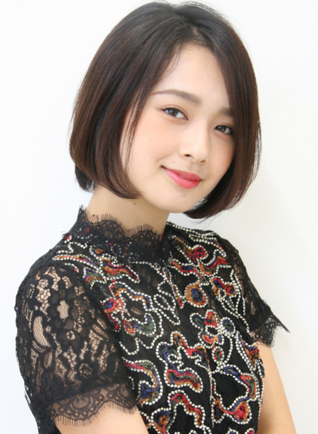 写真 (8枚目) - 残念ヘアになってない？40代が気を付けたい“今っぽく”見えるヘアカタ12選 - LOCARI（ロカリ）