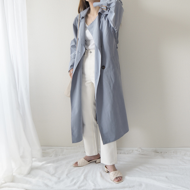 写真 (6枚目) - 「白デニム」は太って見える？！GU神デニムの「膨張NGコーデ」vs「垢抜けOKコーデ」 - LOCARI（ロカリ）