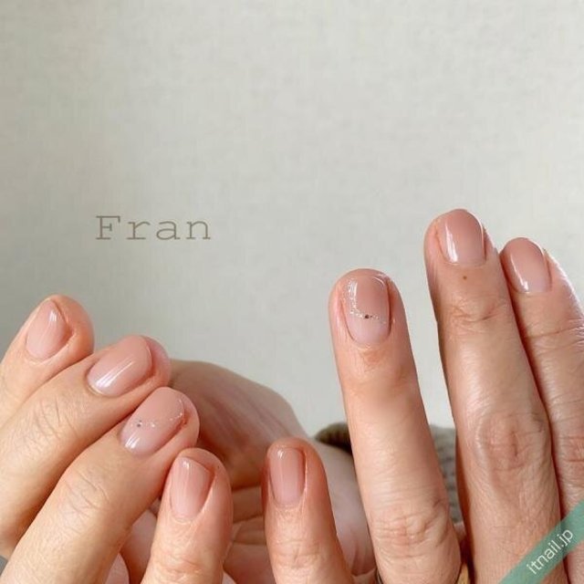 写真 (6枚目) - 新生活におすすめ！きちんと見える「ヌーディネイル」TOP8 - LOCARI（ロカリ）