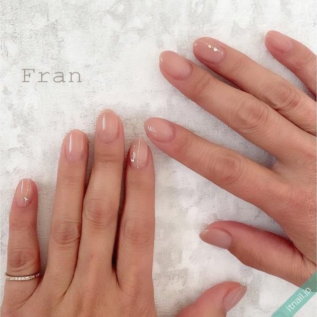 写真 (9枚目) - 新生活におすすめ！きちんと見える「ヌーディネイル」TOP8 - LOCARI（ロカリ）