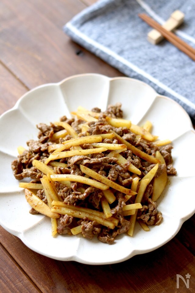 写真 (10枚目) - さっと作れて栄養満点！家族が喜ぶ「絶品・炒め物レシピ」12選 - LOCARI（ロカリ）