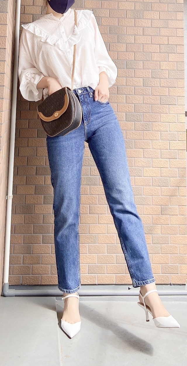 写真 (12枚目) - 脚長効果がすごい…！グローバルワークの「150万本売れたボトムス」優秀すぎて手放せない - LOCARI（ロカリ）