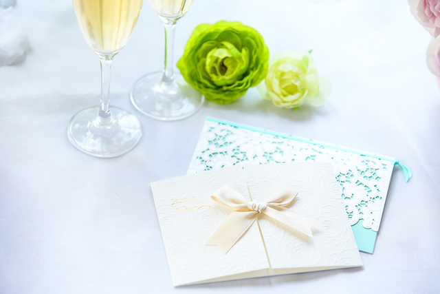 写真 (1枚目) - ＊初 LOCARI連載コラム＊「引き立て役」に先を越された“アラサー独身女”の運命 - LOCARI（ロカリ）