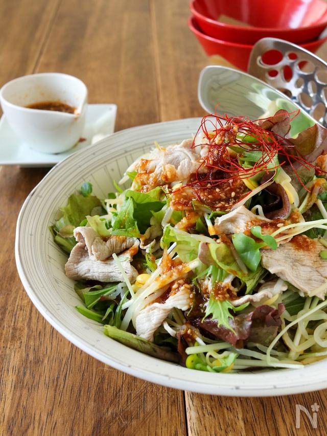 写真 (2枚目) - 野菜不足とバイバイ♡冷んやり美味しい「栄養満点＆具沢山サラダ」12連発 - LOCARI（ロカリ）