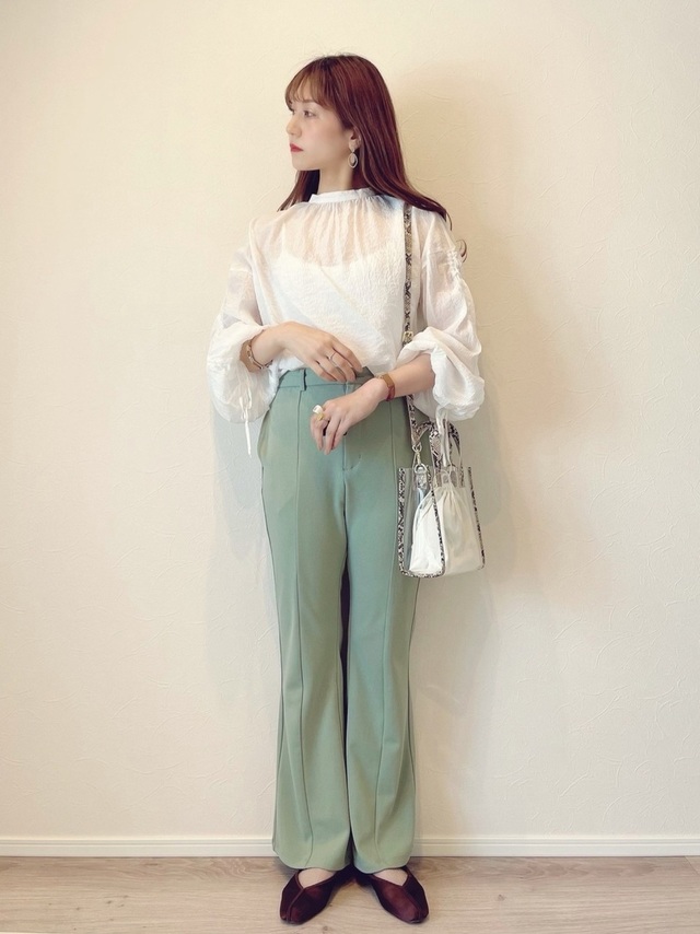 写真 (8枚目) - 上下GUコーデで高見え！オンオフ着回せる「10アイテム」 - LOCARI（ロカリ） - LOCARI（ロカリ）