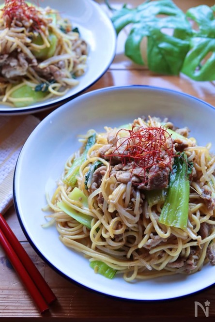 GWにも大活躍！ボリュームたっぷり「中華麺アレンジレシピ」12選 - LOCARI（ロカリ）