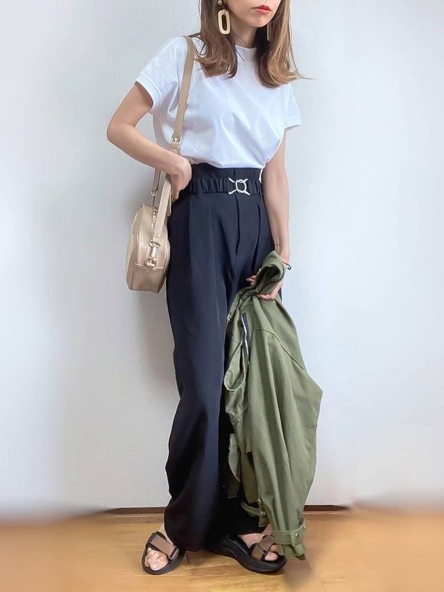 写真 (4枚目) - あれ、なんか体が大きく見える……。着太りするNGコーデ5つ〜春編〜 - LOCARI（ロカリ）