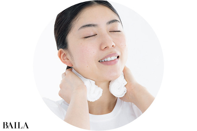 写真 (2枚目) - [毛穴ケア]正解しかない毛穴を隠すコスメ＆テクニックQ＆A - LOCARI（ロカリ）