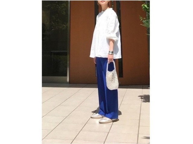 写真 (2枚目) - GU売れ筋トレンドアイテムでつくる！40代の春夏コーデ5 - LOCARI（ロカリ）