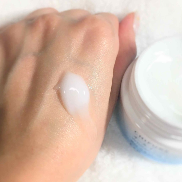 写真 (7枚目) - ドラコスvs.デパコス！40歳からの「本気の透明美肌ケア」 - LOCARI（ロカリ）