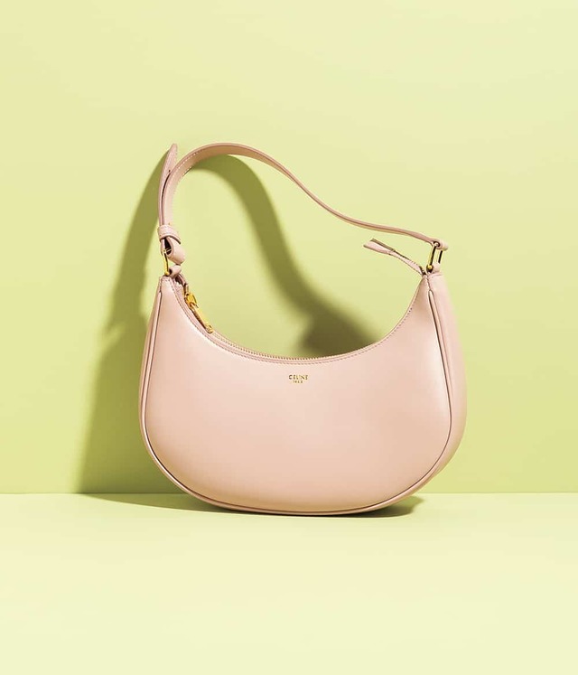 写真 (3枚目) - STORYスタッフが一目惚れ！「憧れバッグ」5選[セリーヌ、ロエベ、クロエ etc.] - LOCARI（ロカリ）