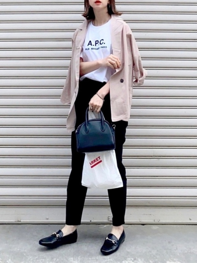 写真 (15枚目) - 湿度たかっ！梅雨シーズン「気温25度前後」の正解コーデ＆激押しアイテム10 - - LOCARI（ロカリ）