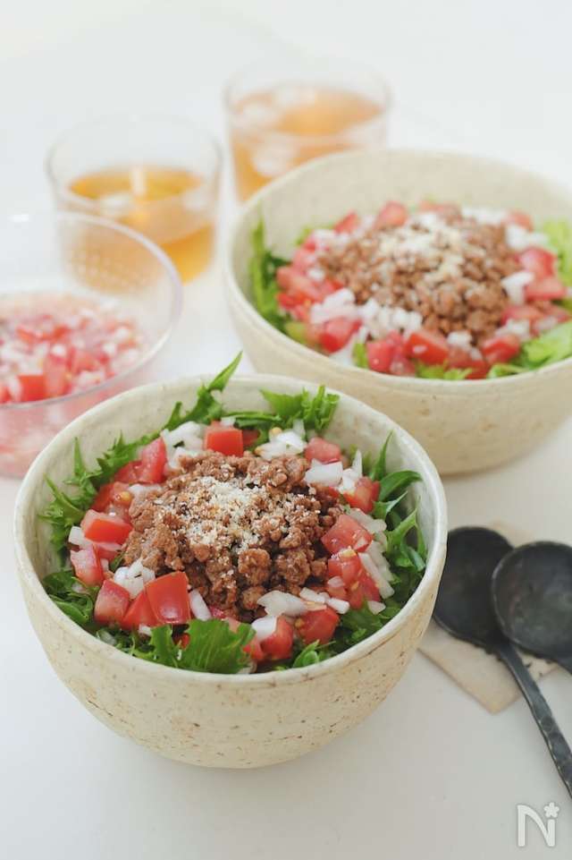 写真 (4枚目) - 夕食作りが面倒...そんな日はコレ♡家族の胃袋鷲掴み「メチャ旨丼」12選 - LOCARI（ロカリ）