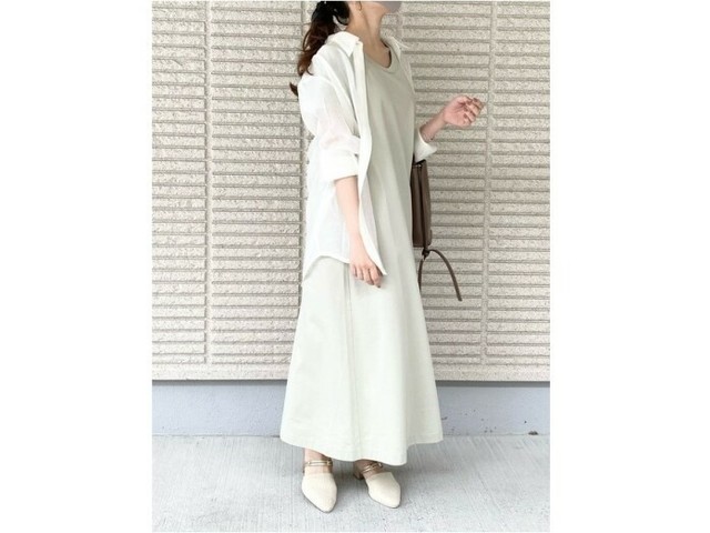 写真 (3枚目) - おしゃれのつもりが逆効果!?40代の女性が初夏に避けたいNGコーデ - - LOCARI（ロカリ）