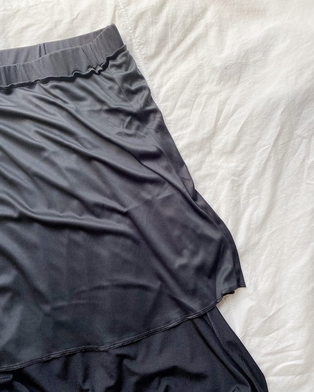 写真 (10枚目) - プチプラとは思えない…！GUの「1990円スカート」シルエットも着回し力も100点です♡ - LOCARI（ロカリ）