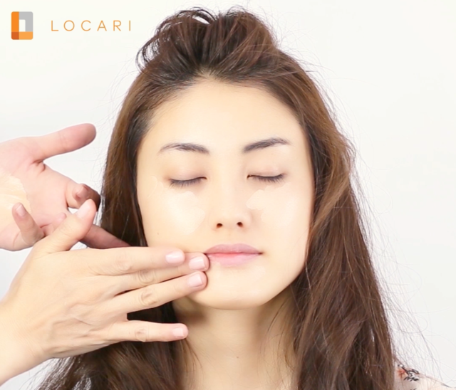 写真 (4枚目) - 彼が思わず触りたくなる♡なめらか陶器肌ベースメイクの作り方 - LOCARI（ロカリ）