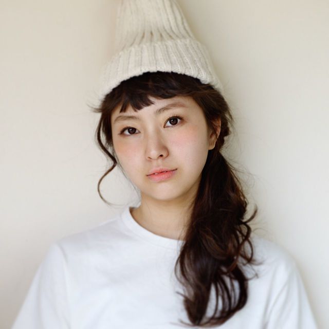写真 (4枚目) - ニット帽やベレー帽もOK♡かぶりものヘアアレンジ9選 - LOCARI（ロカリ） - LOCARI（ロカリ）